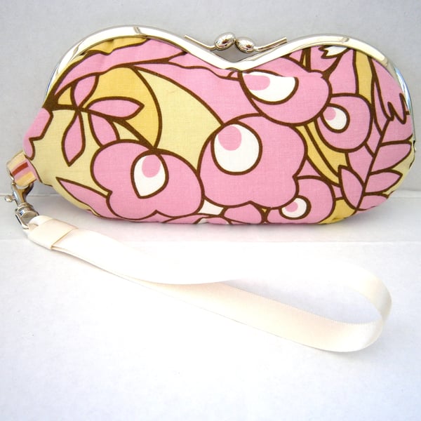 Amy Butler Wildflower Wristlet purseSunglasses ... - Folksy