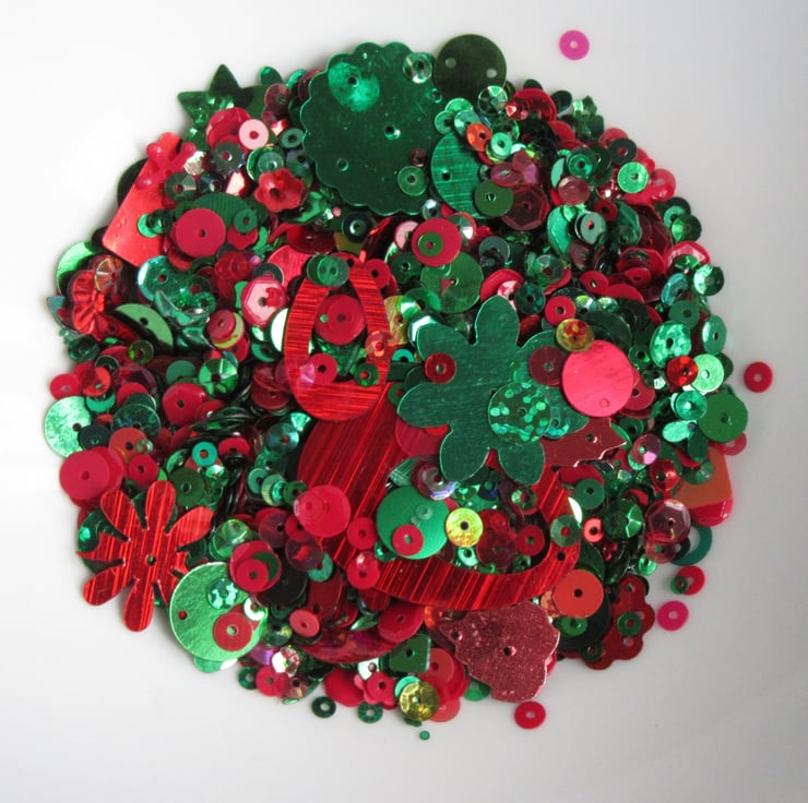 Mixed Red & Green Sequins - Folksy