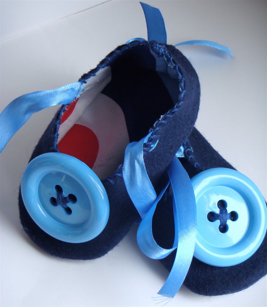 Big Button Blue Target Baby Booties-Shoes - Folksy