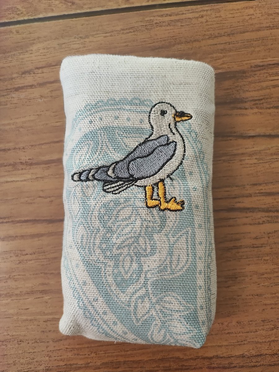 Tissue Holder pale blue and cream with embroide... - Folksy