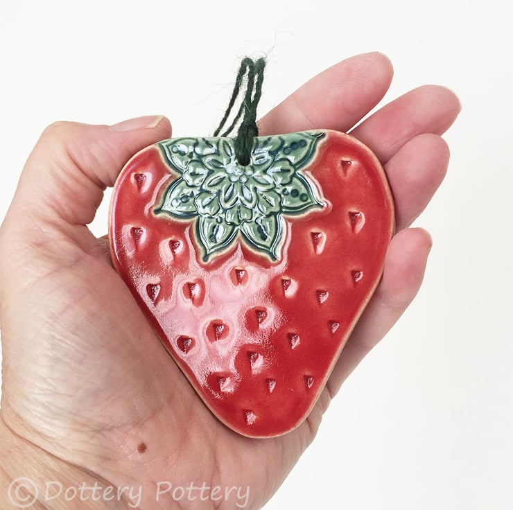 Ceramic strawberry Folk art style pottery decor... - Folksy