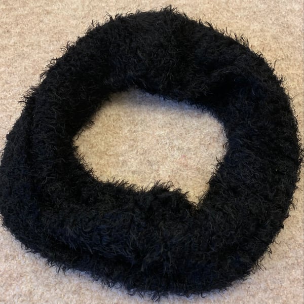 Hand Knitted Super Soft Snood - Folksy