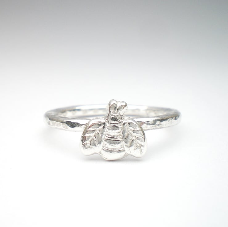 Silver Bee Ring - Folksy