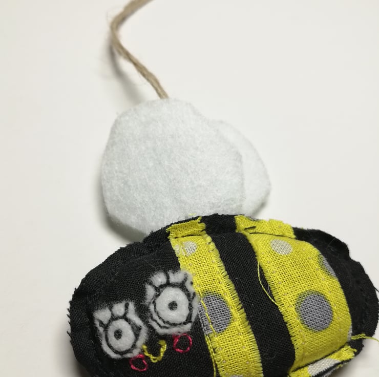 Handmade lavender filled bees - Folksy