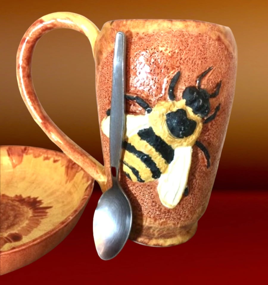 Large Bee Rustic Mug - Folksy