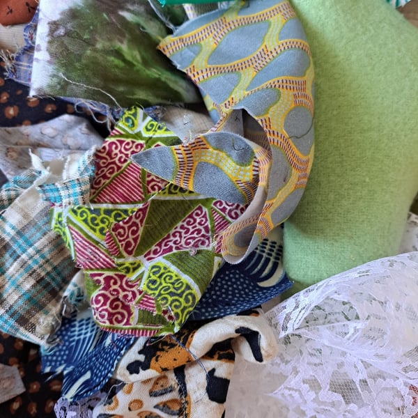 Scrap Mountain - including lace, felt, linen an... - Folksy