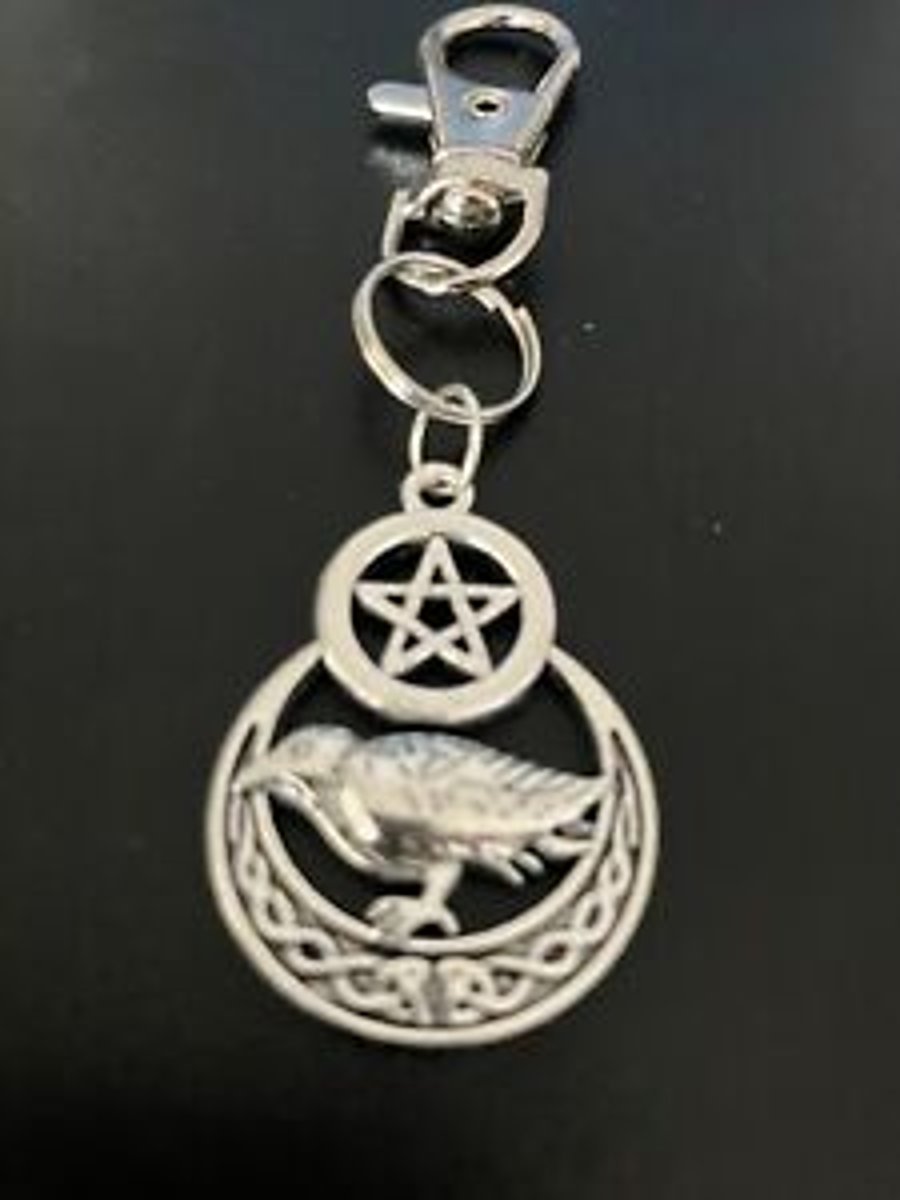 pentagram raven celtic knot keyring bag charm z... - Folksy
