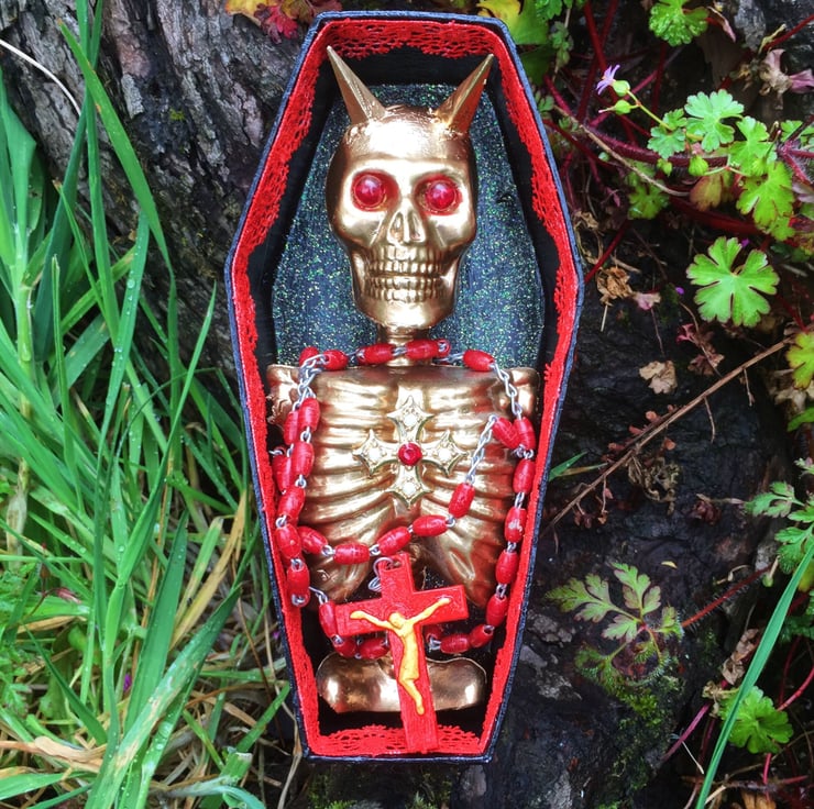 Kitsch Gothic Black Demonic Sacred Human Heart ... - Folksy