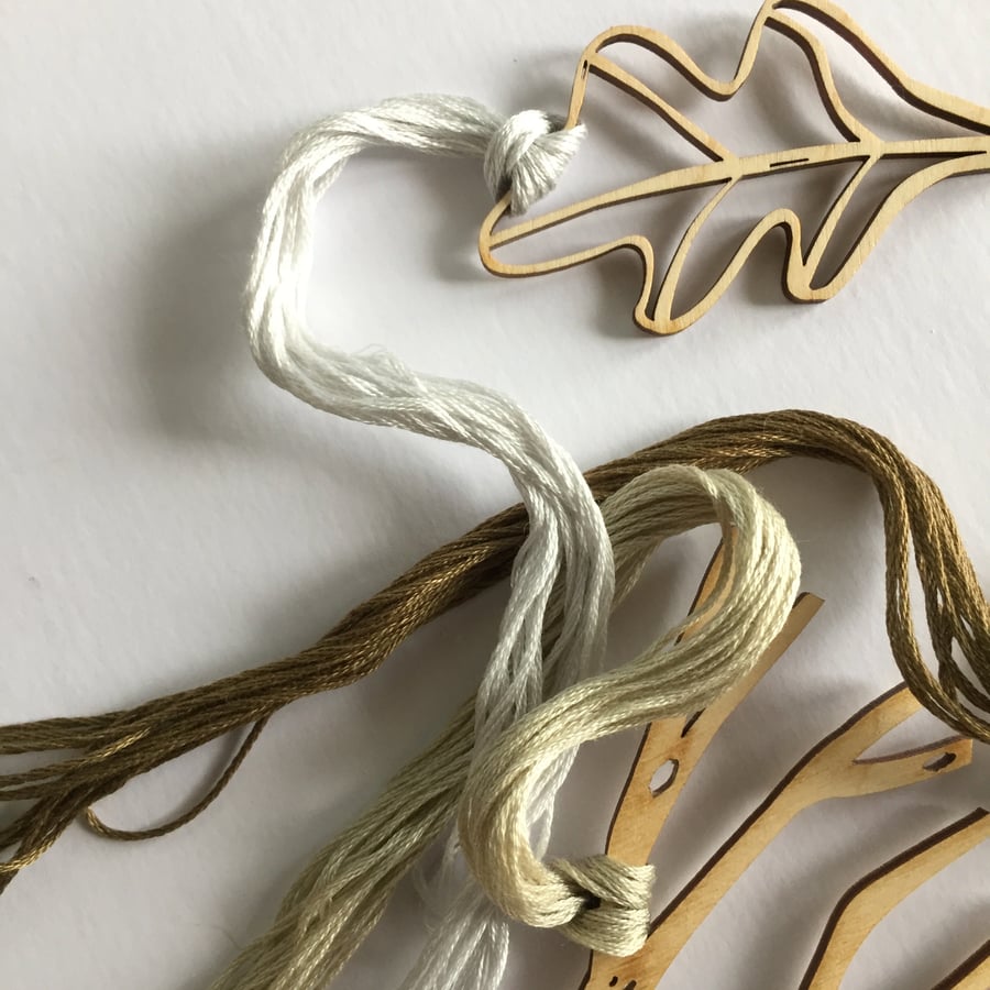 Wooden Thread Holder Leaf - Folksy