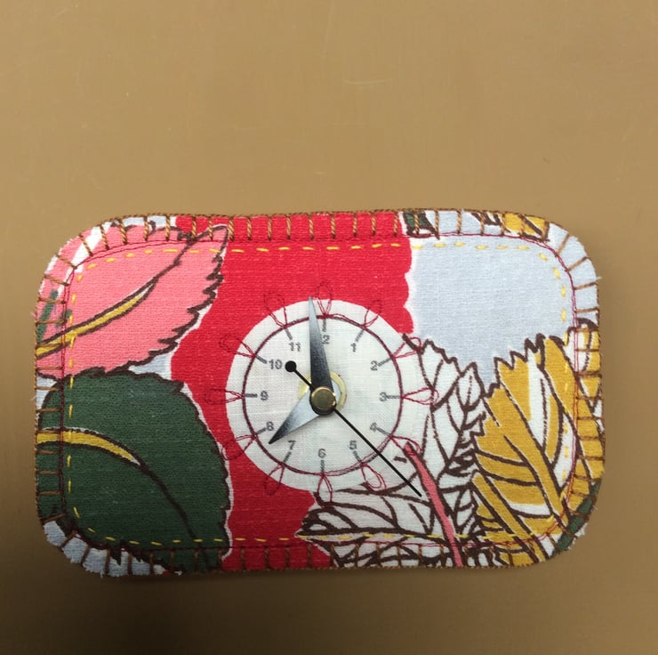 Leaf clock- small and wide - Folksy