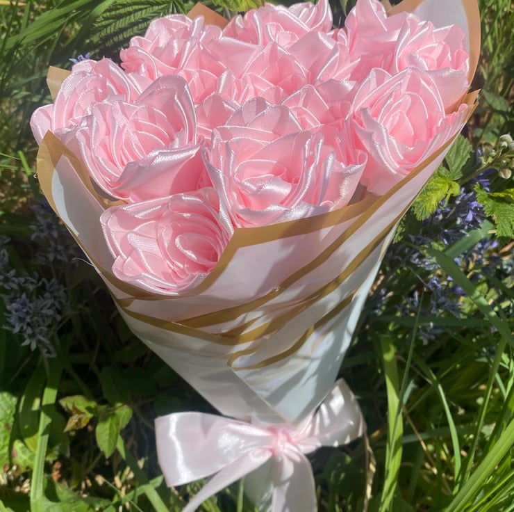 DIY Eternal Rose craft gift set 16 Count - Folksy