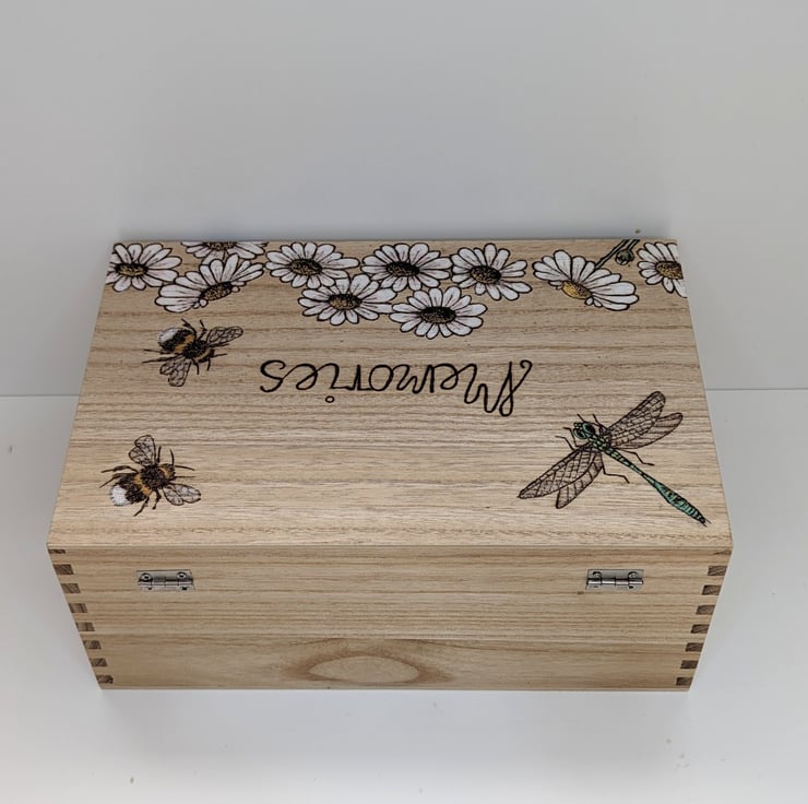 Wooden memory box, keepsake box, pyrography dra... - Folksy