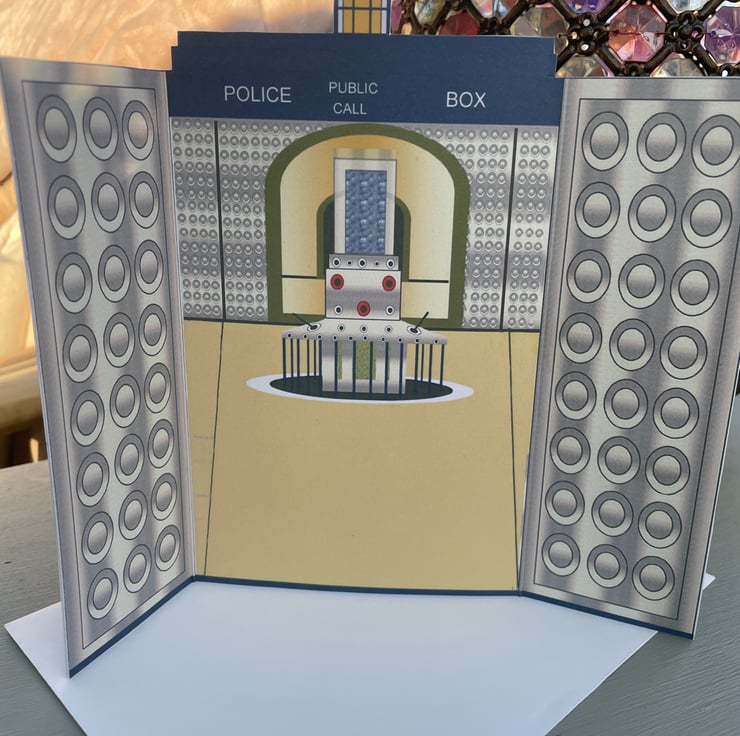 Dr Who's Tardis, it's bigger on the inside! Fat... - Folksy