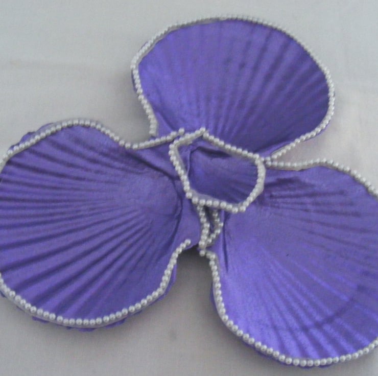 Metallic purple scallop shell trinket dish with... - Folksy