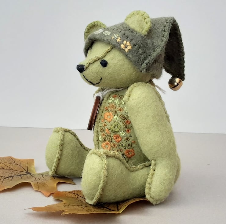 Hand embroidered collectable artist bear, luxur... - Folksy