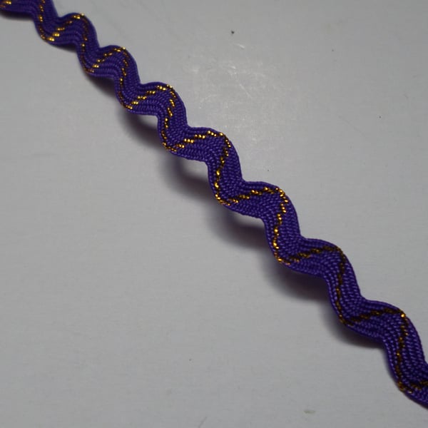 1m Length Ric Rac Trim - 8mm - Metallic - Purple - Folksy