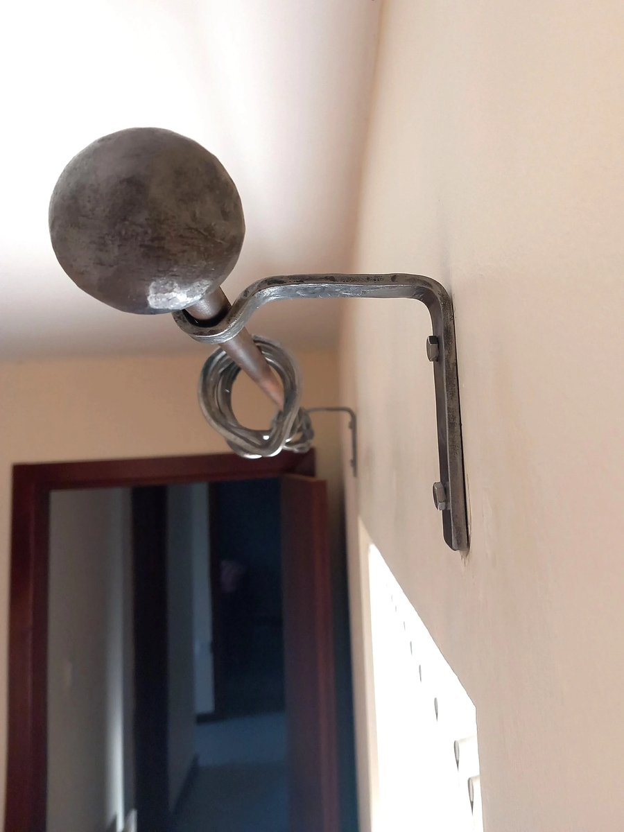 Forged Metal Curtain Rod, Heavy Duty Curtain Po... - Folksy