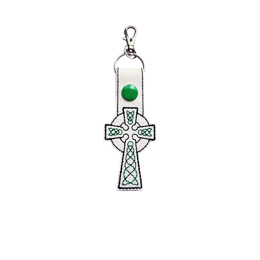 Celtic Knot Cross Keyring - Folksy