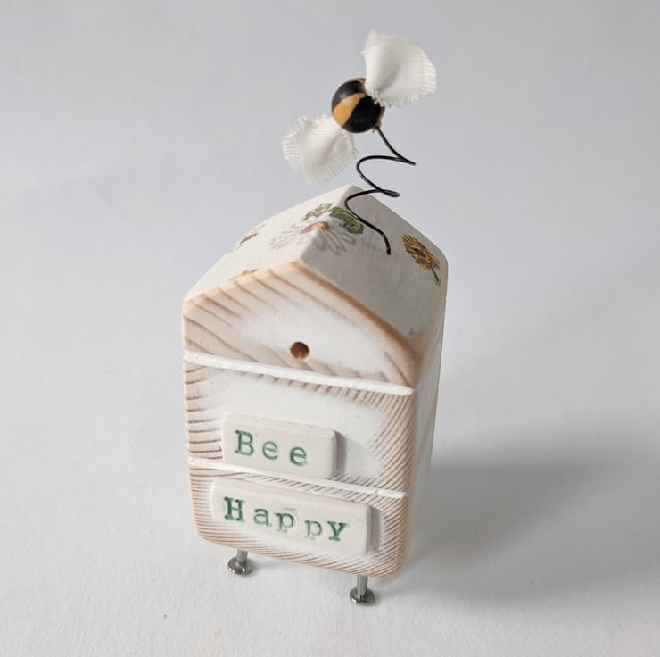 Wooden Beehive With Little Bee 'Bee Happy' - Folksy