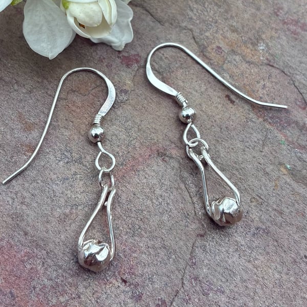 Tear-drop Shaped Hoop Earrings with Hammered Be... - Folksy