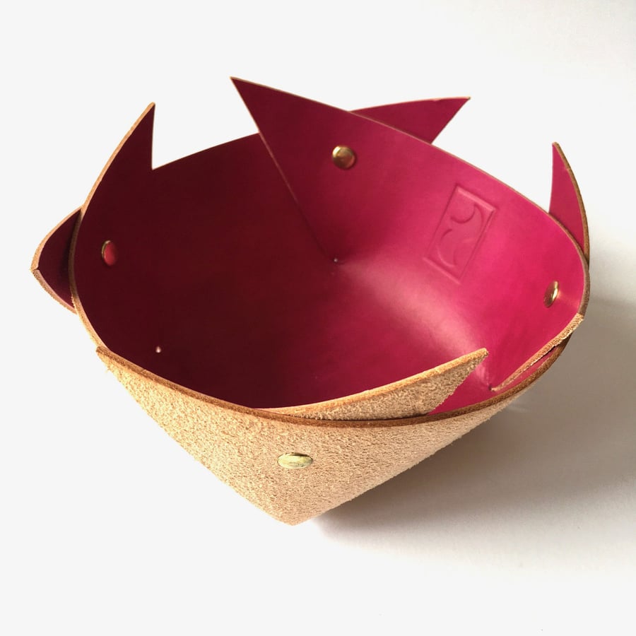 Cerise leather dish - Folksy