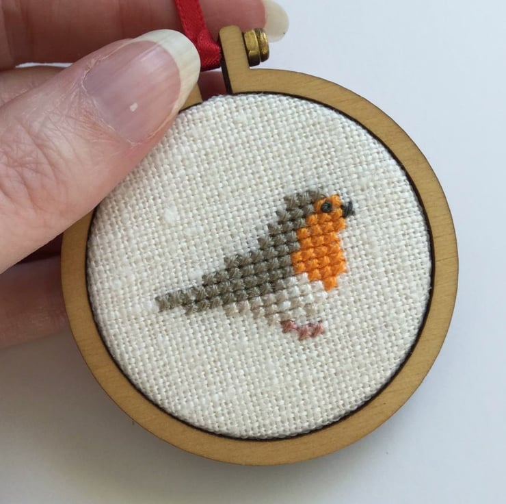 Robin tree decoration - hand embroidered robin ... - Folksy