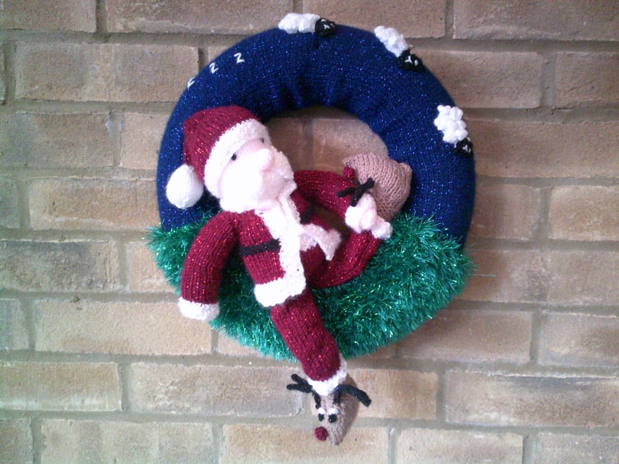 Sleepy Santa Wreath - Folksy
