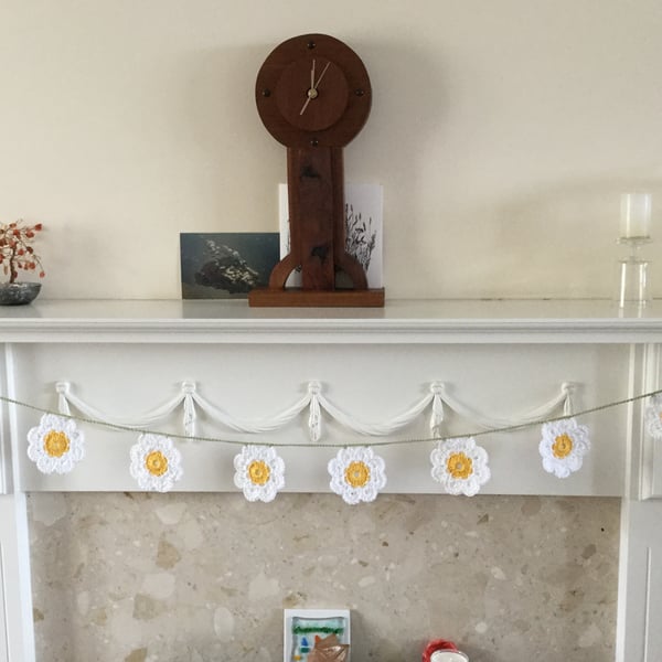 Crochet Daisy Chain Garland - Folksy