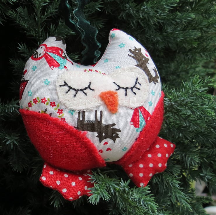 A festive hanging owl. Door Hanger. Christmas... - Folksy