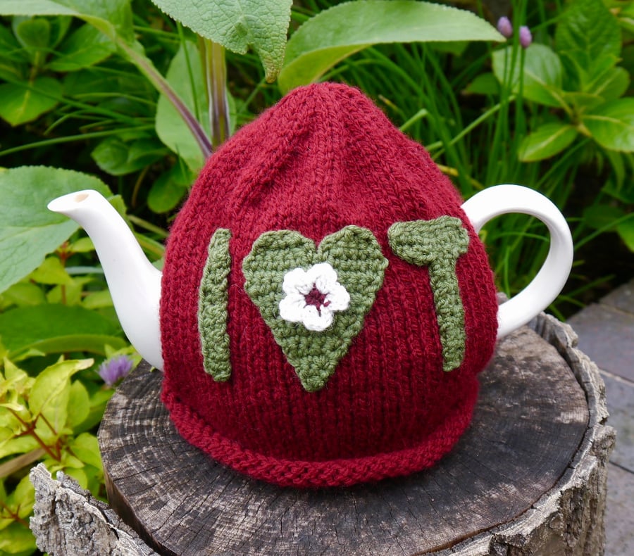 Red Heart Teacosy, I Love Tea - Folksy