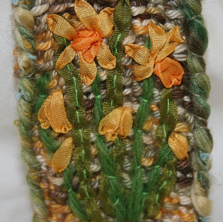 Embroidered Brooch - Spring Daffodils - Folksy