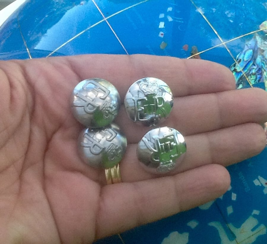Set of 4 Used UK Service Tunic Buttons! - Folksy