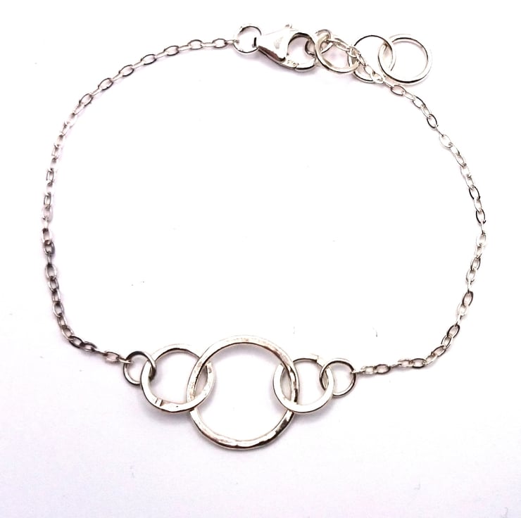 Beautiful Hammered Circles Bracelet - Sterling ... - Folksy