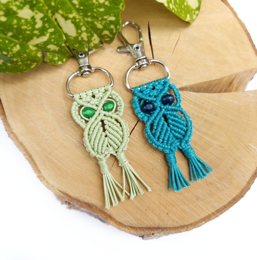 Macrame owl keyring - Folksy