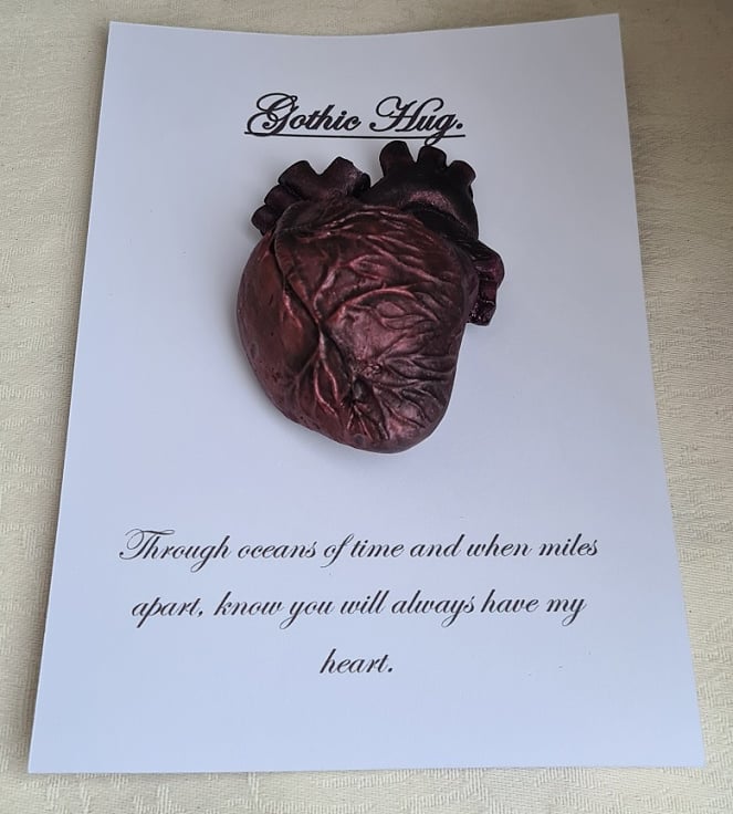 Gothic Hug - Dark Red Black tone Heart - Spooky... - Folksy