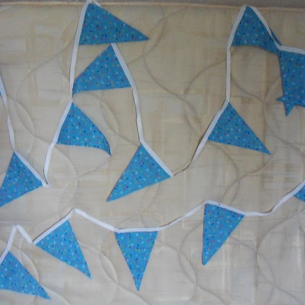 Homemade bunting. Flowers on blue background. ... - Folksy