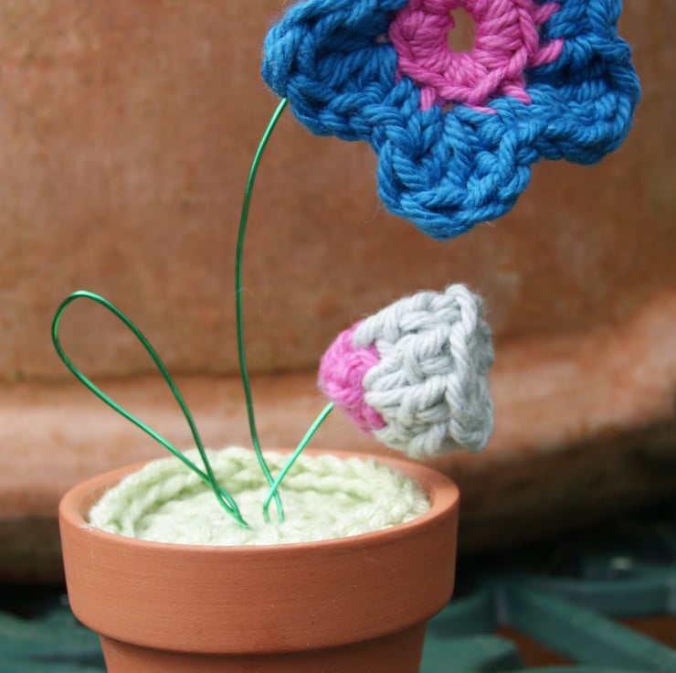 Mini Pot Plant PDF Crochet Pattern - UK notation - Folksy