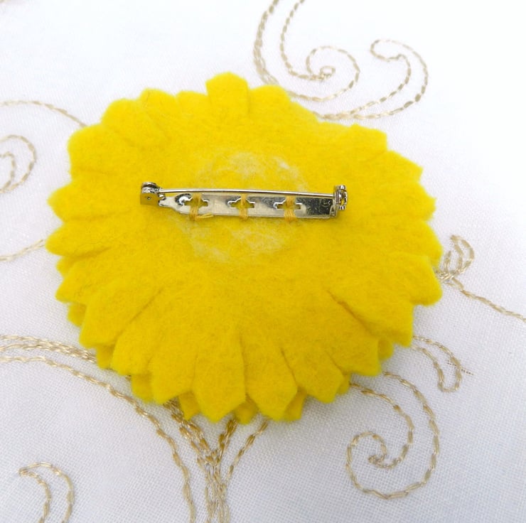 Yellow Daisy Brooch Handmade Felt Summer Style - Folksy