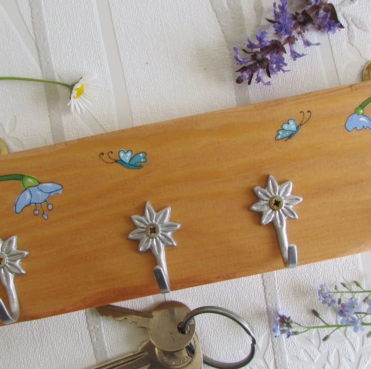 Key Hook, wooden with 4 metal daisy hooks, pain... - Folksy
