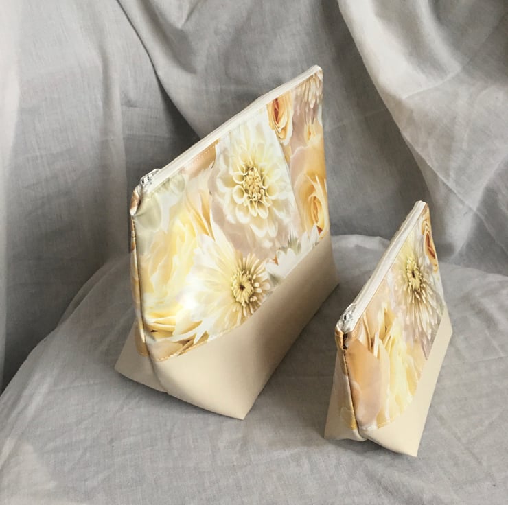 Two Piece Bag Set, Travel Set, Large Wash Bag, ... - Folksy