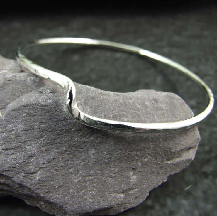 Sterling Silver Oval Hammered Twist Bangle - Folksy