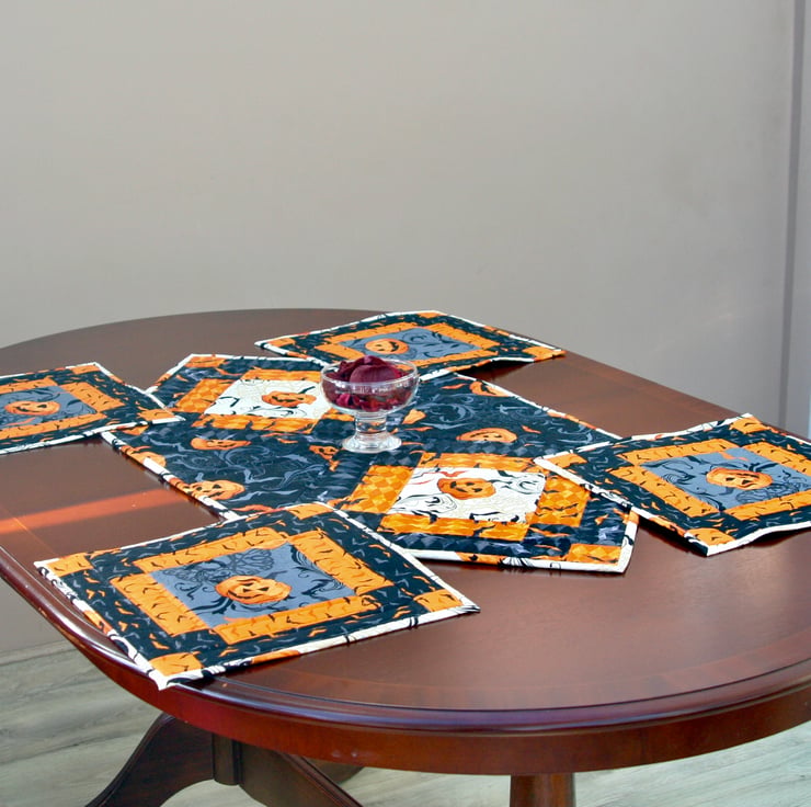 Pumpkin and Bats Fun Halloween Placemats (set o... - Folksy