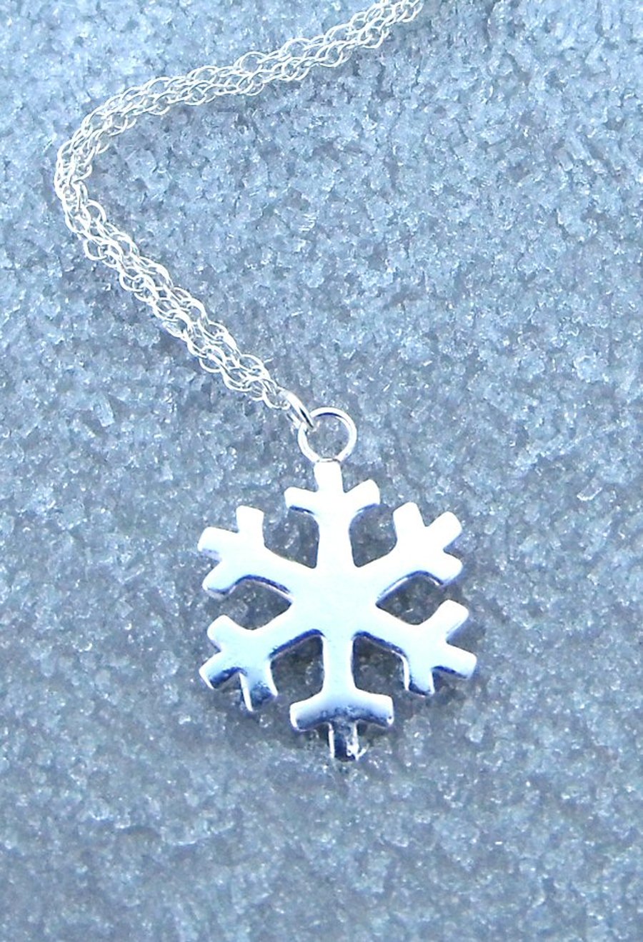 Snowflake Necklace - Folksy