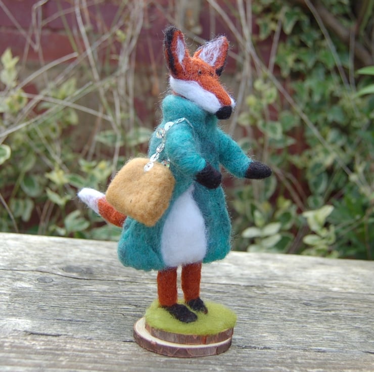 Fox going shopping - needlefelt fox. Textile ... - Folksy