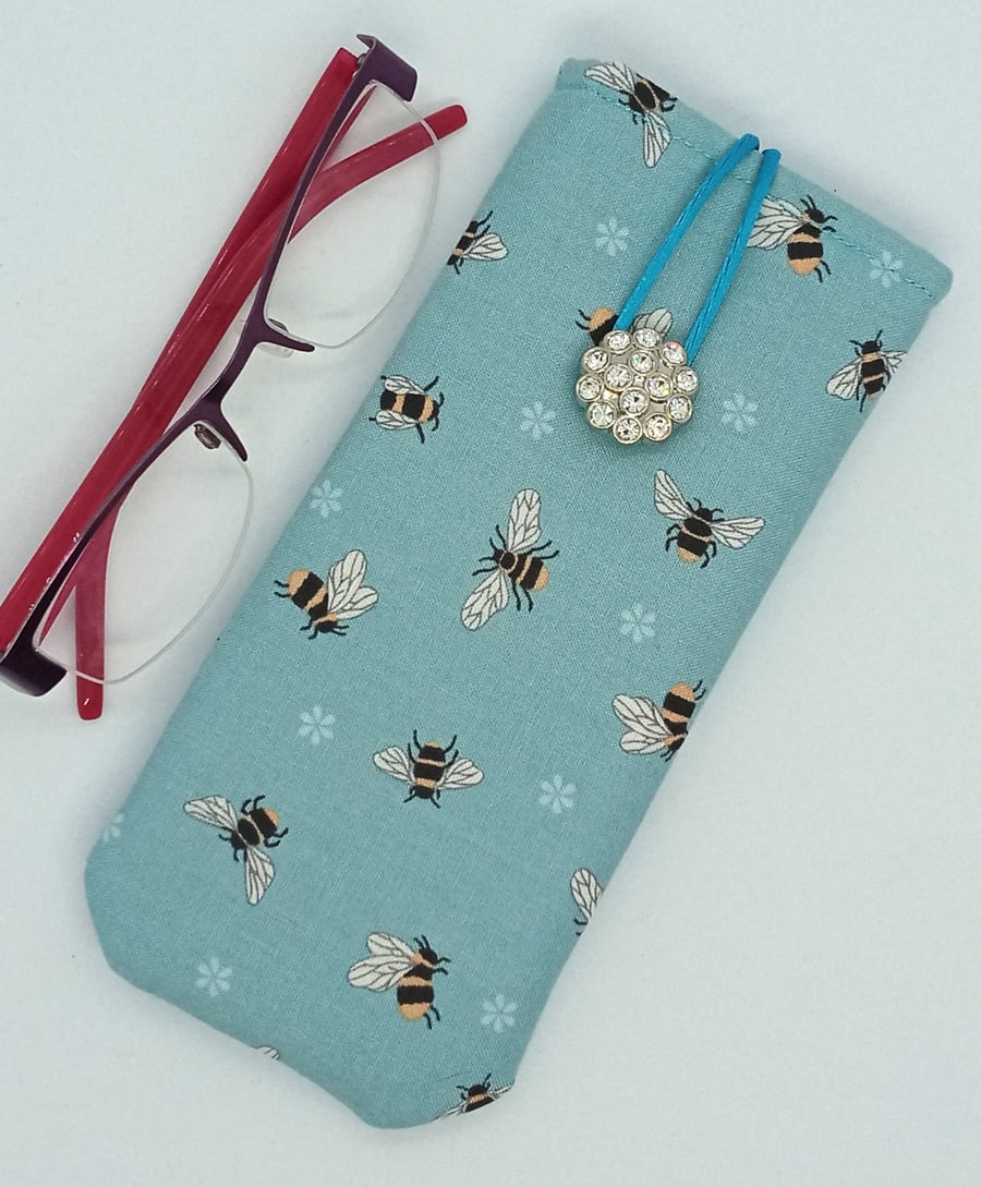 Bumblebee glasses case 497F - Folksy