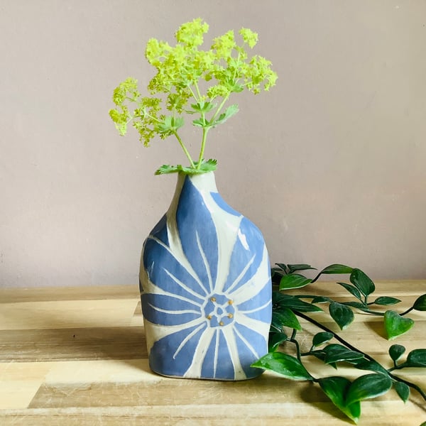 Hand made pottery sgraffito lilac flower bud vase - Folksy