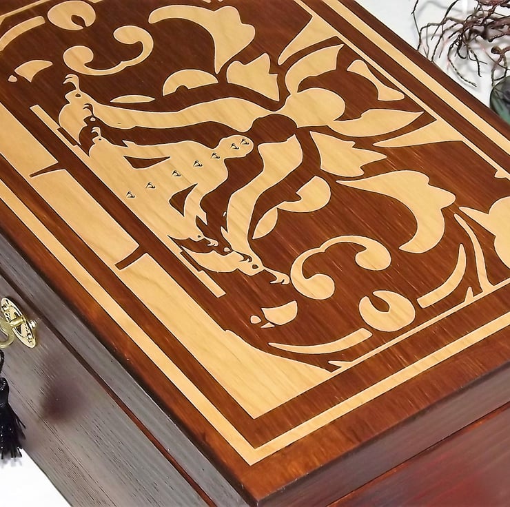 LOCKABLE Engraved - Handmade WOODEN box. Storag... - Folksy