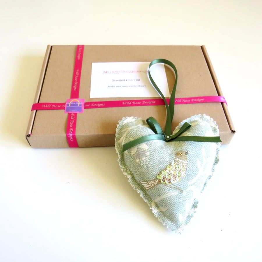 Scented heart kit - Folksy