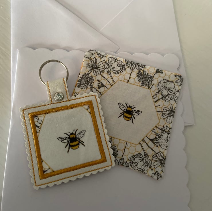 Handmade Bumble Bee Corner Bookmark & Keyri... - Folksy