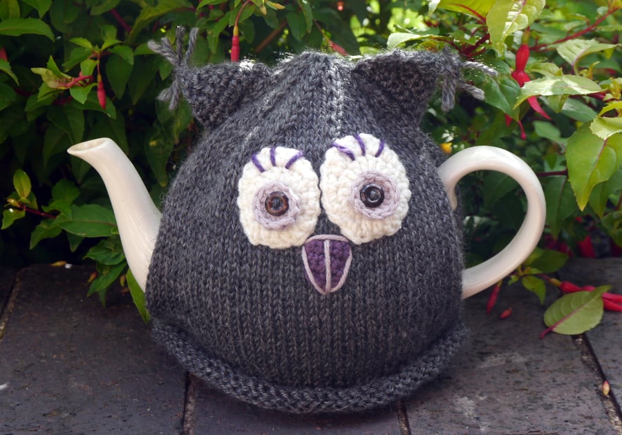 Owl Tea Cosy - Folksy
